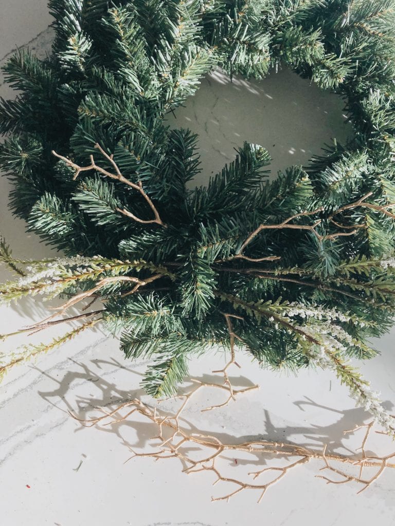 How to Make a DIY Holiday Wreath with Little Effort and High Reward ...