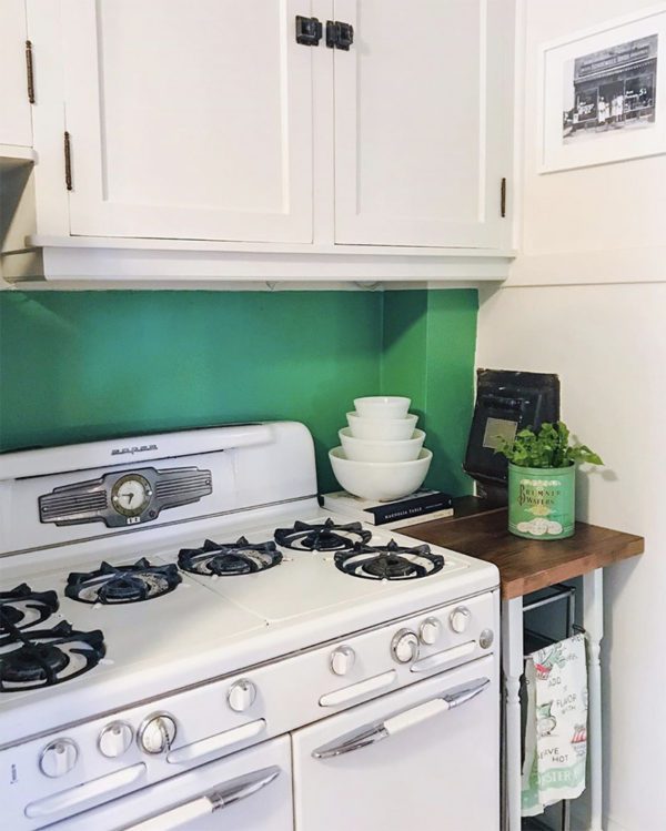 An Ode to the Dated Kitchens I Love | Wit & Delight | Designing a Life ...