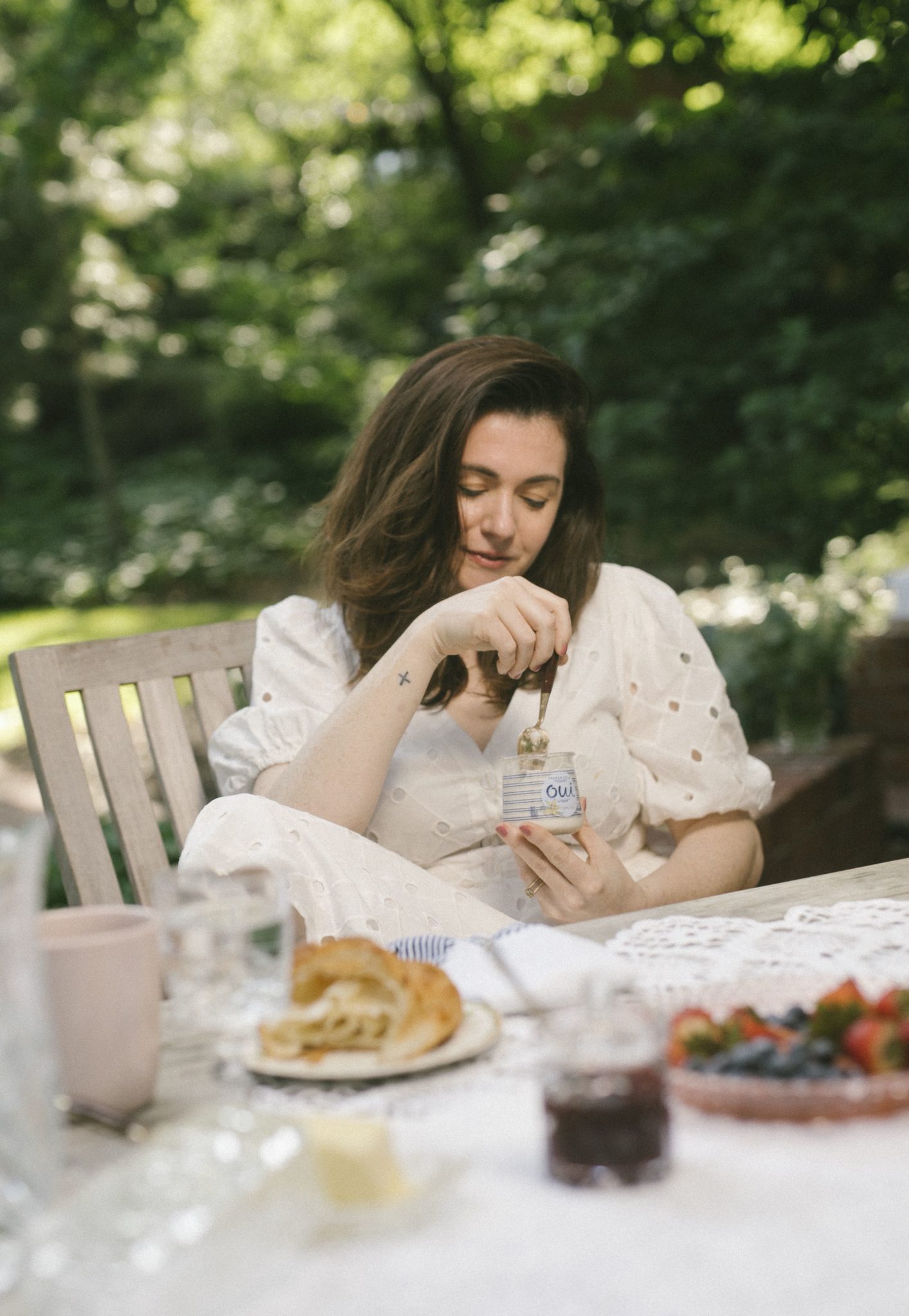 How to Bring the Outdoors in with a Simple, Stunning Wildflower Bouquet ...