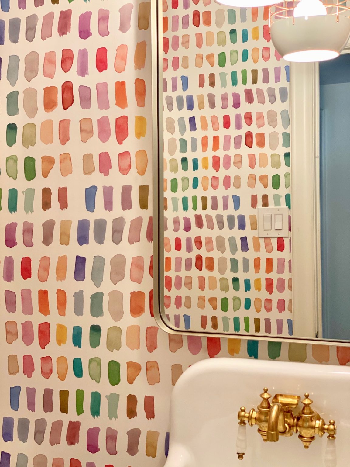 Colorful Home: How to Create Your Colorful Space in 5 Steps