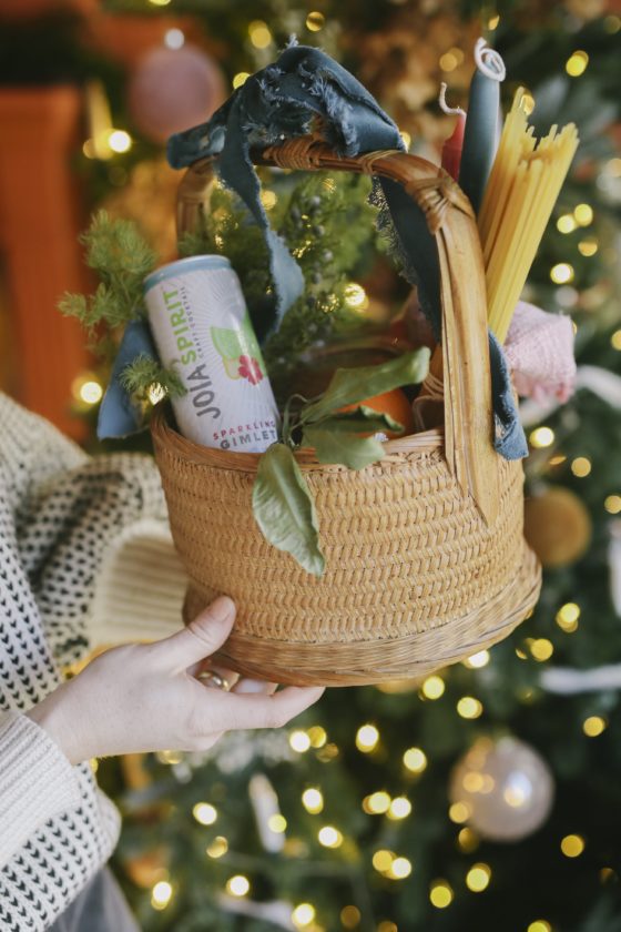 How to Host a Low-Key (Virtual) Dinner Party | Wit & Delight ...