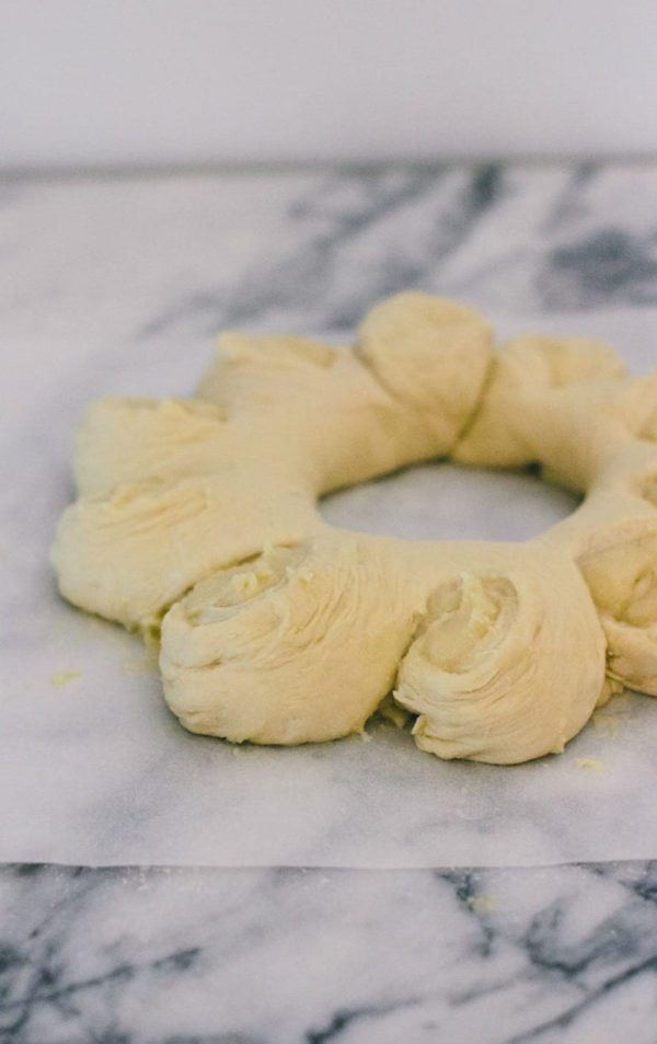 A Brioche Almond Ring Recipe You'll Want to Make | Wit & Delight ...
